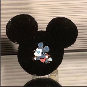Disney | Accessories | Disney Pins Robot Mickey And Minnie Mouse | Poshmark